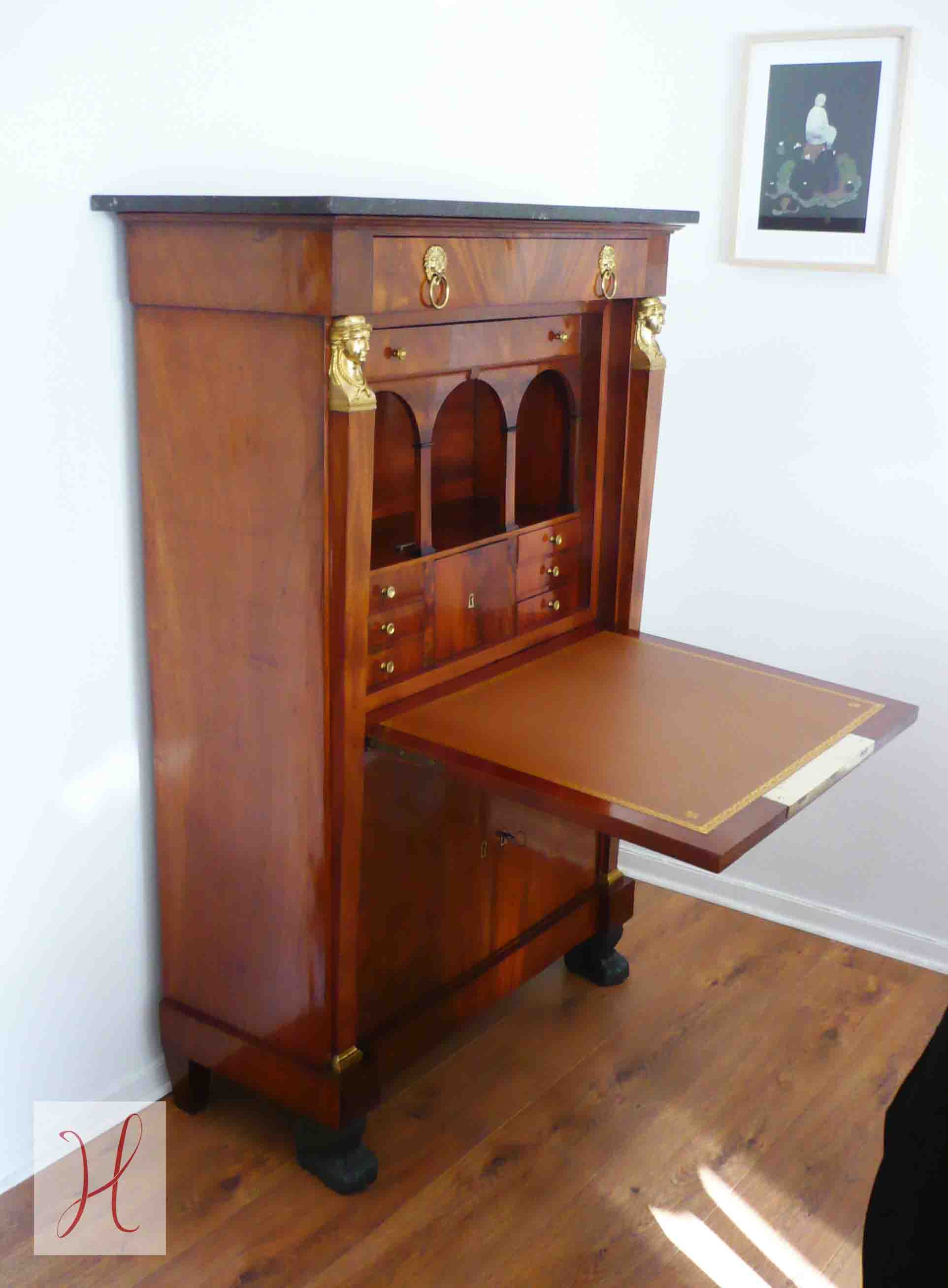 Sécrétaire Atelier Helbecque 94, Ile de France, Paris